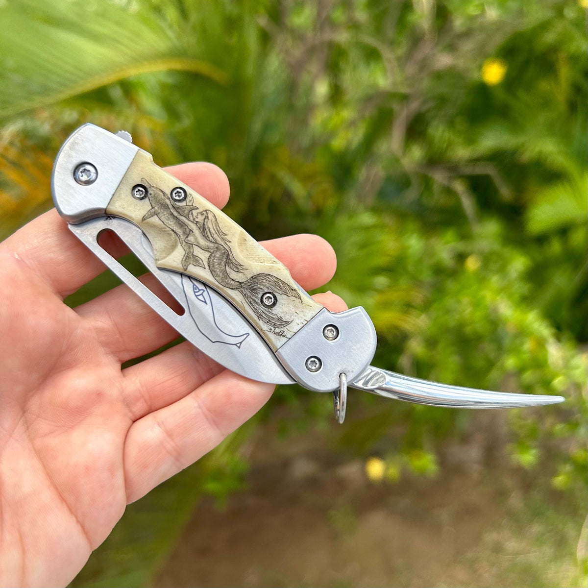 Paul Sheldon Scrimshaw Art on Small Myerchin Rigging Tool- Folder- Mer