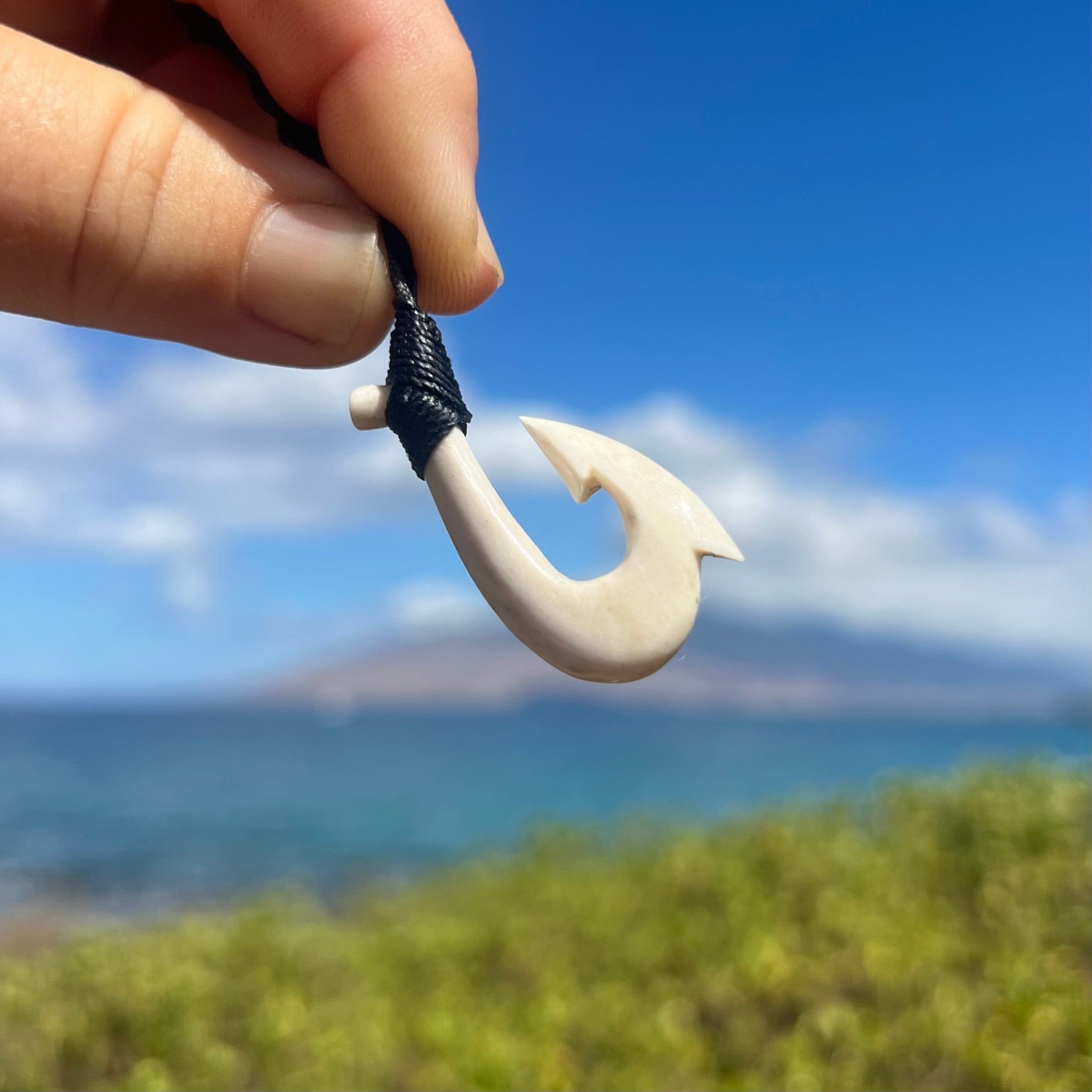 Maui Fish Hook- Maui Axis Deer Antler | Whaler's Locker